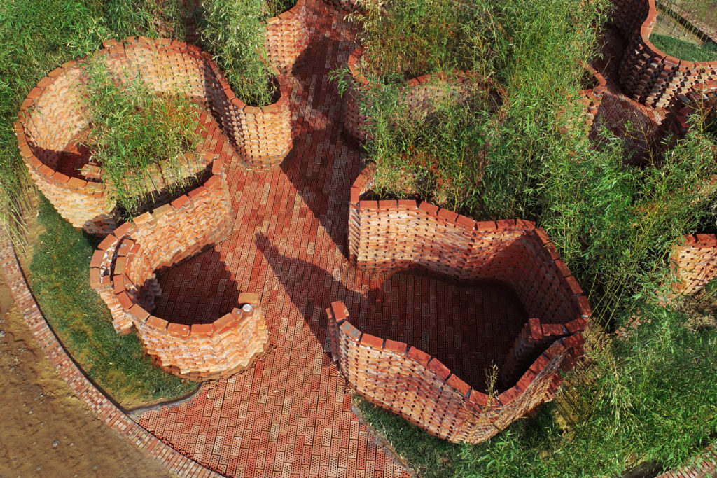 Brick Labyrinth Garden - World Buildings Directory | Architecture ...