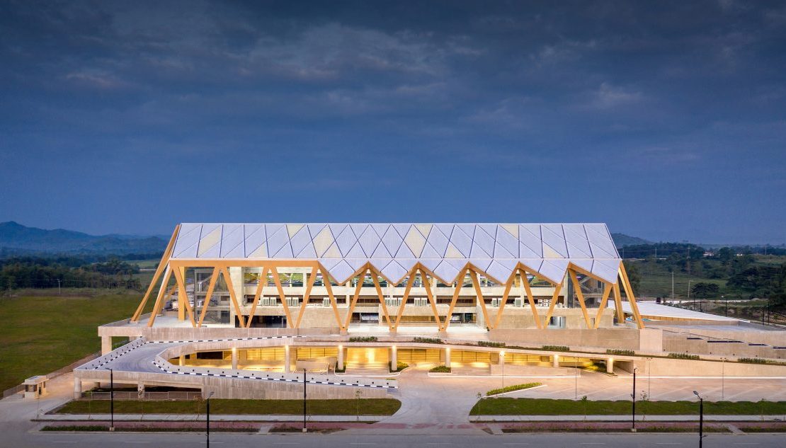 New Clark City Aquatics Center - World Buildings Directory ...