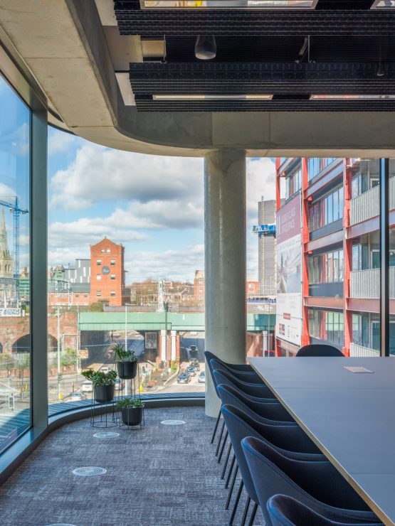 Riverside House - World Buildings Directory | Architecture Search Engine