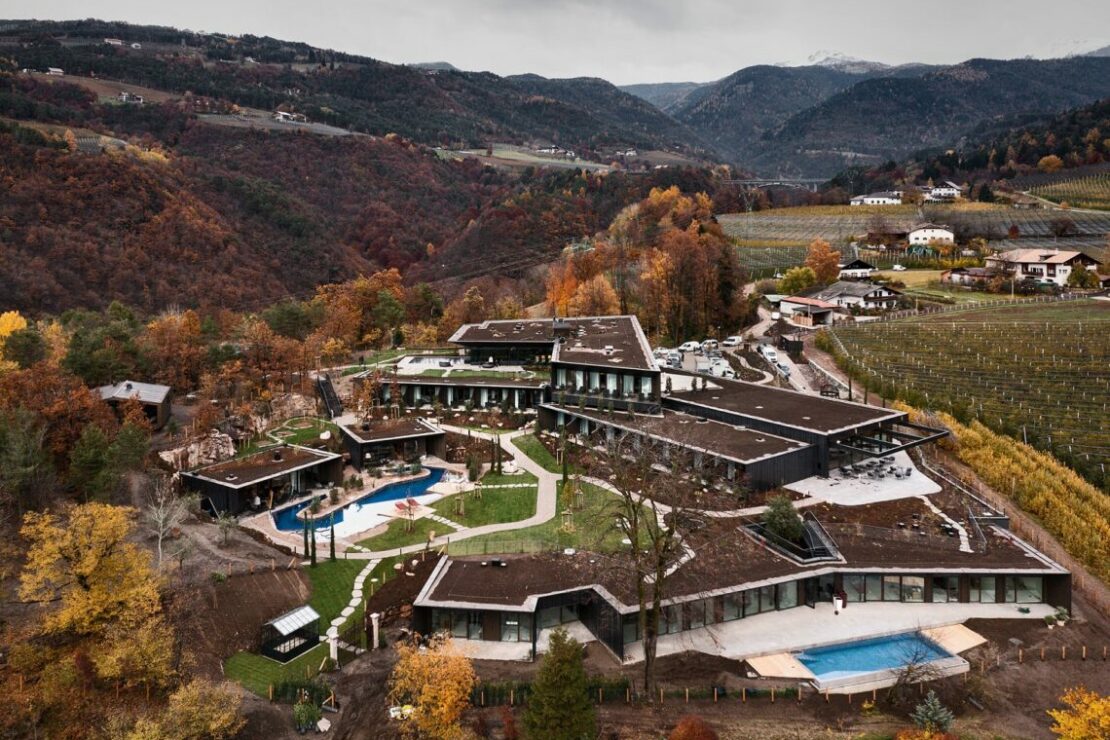 Manna Resort - World Buildings Directory | Architecture Search Engine