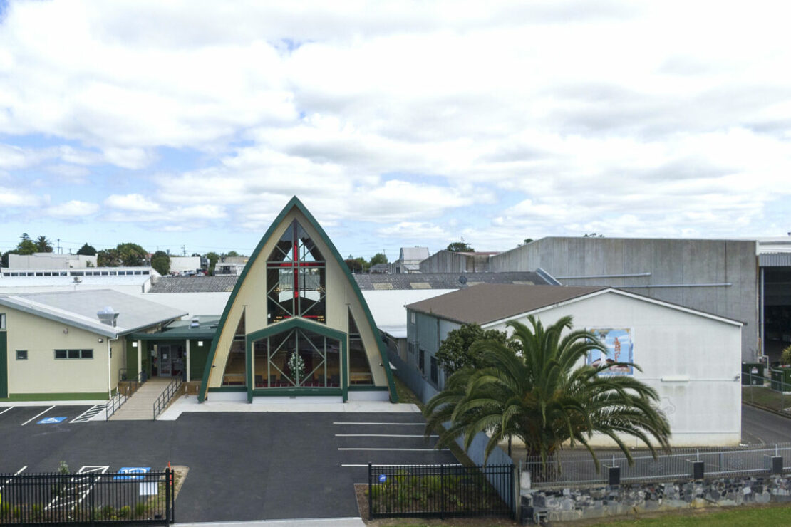 Tuvalu Christian Church - World Buildings Directory | Architecture ...