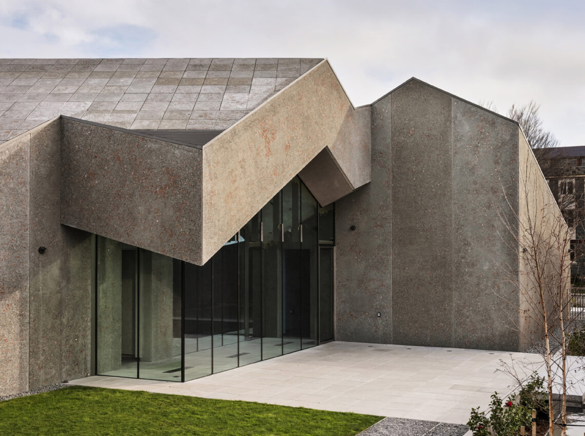 Ravenscar House - World Buildings Directory | Architecture Search Engine