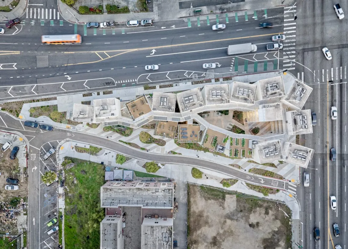 Isla Intersections Supportive Housing & Paseo - World Buildings ...